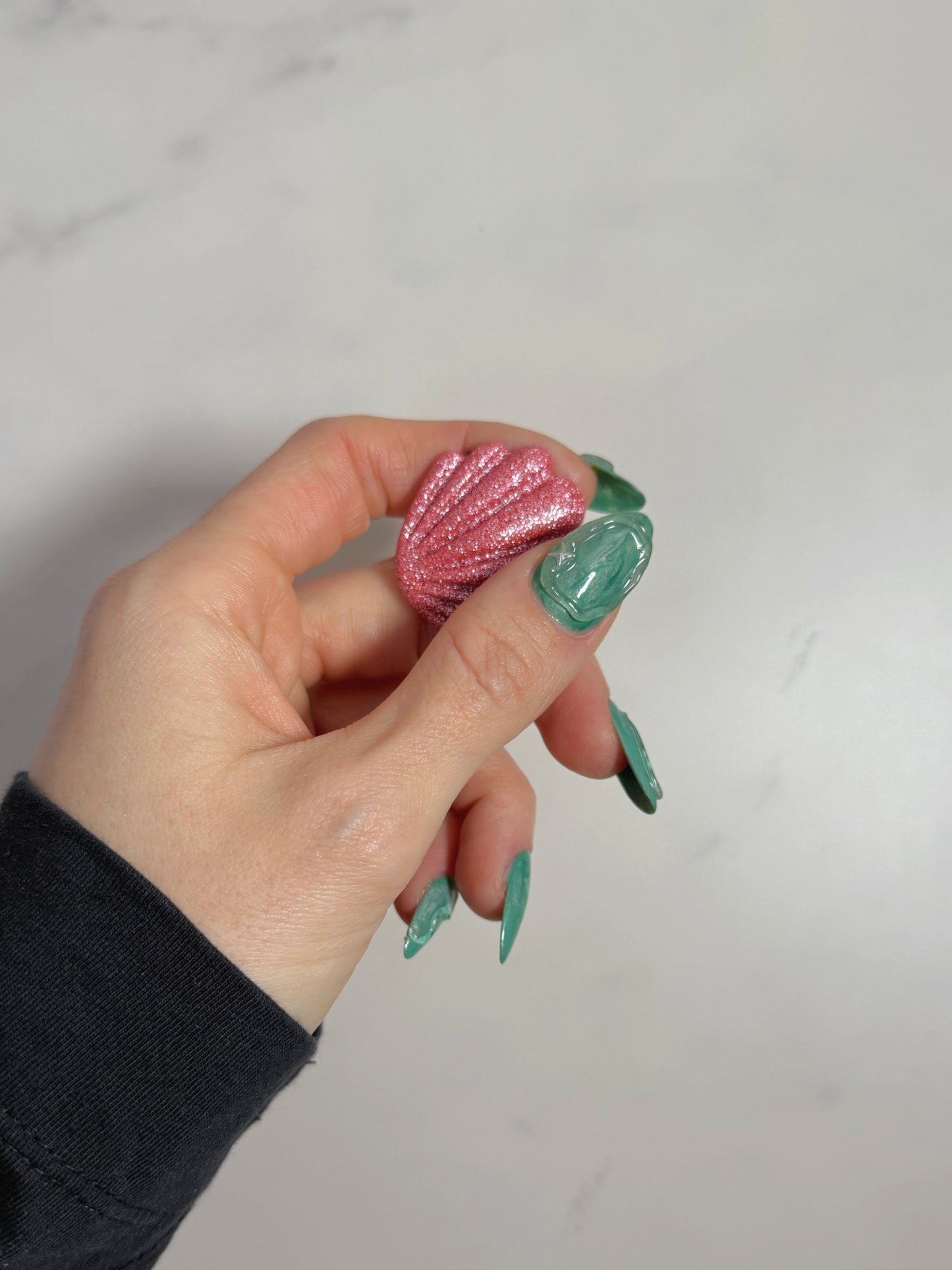 Pocket shell: pink safe spike – JazsHouse